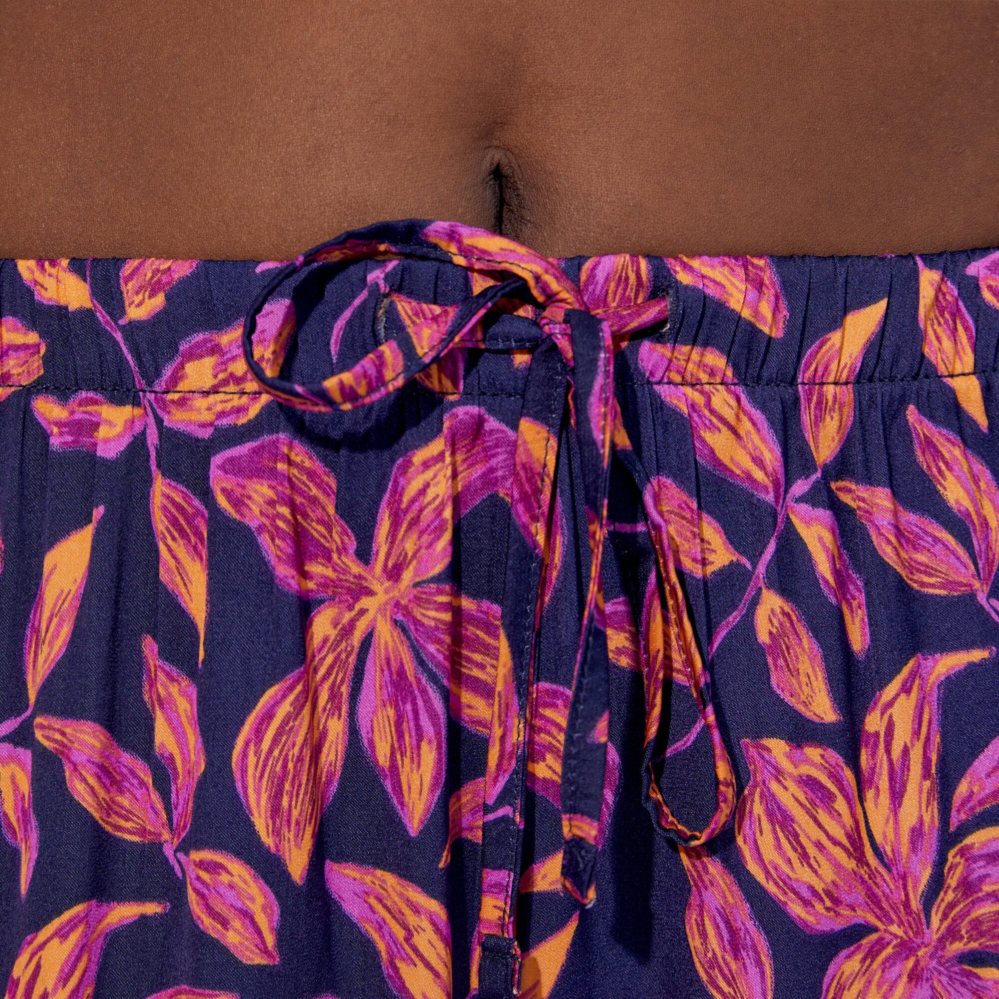 Pantalon large en satin - multicolore - Undiz